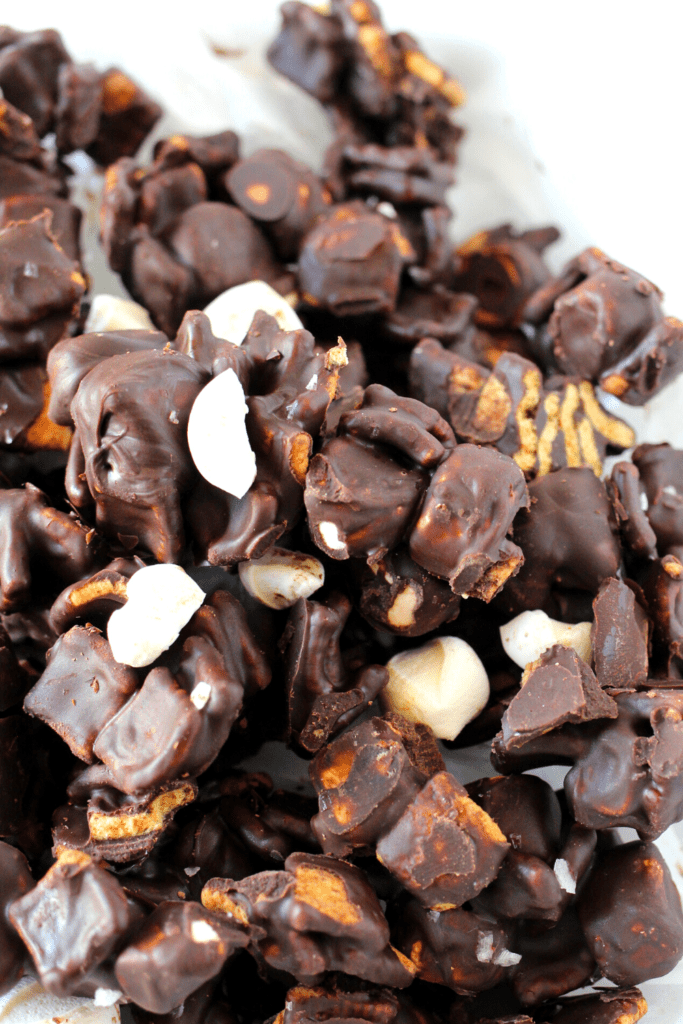 Keto Chocolate S'mores Snack - Copycat Fannie May recipe